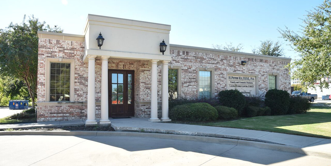 A Quick Guide to Dental Operculum | Fort Worth Dentist | 7th Street ...